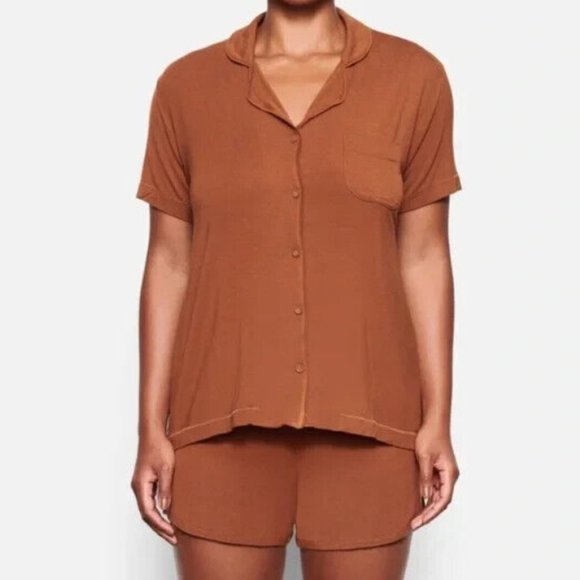 SKIMS | Intimates & Sleepwear | Nwt Skims Copper Sleep Pajama Set Short ...